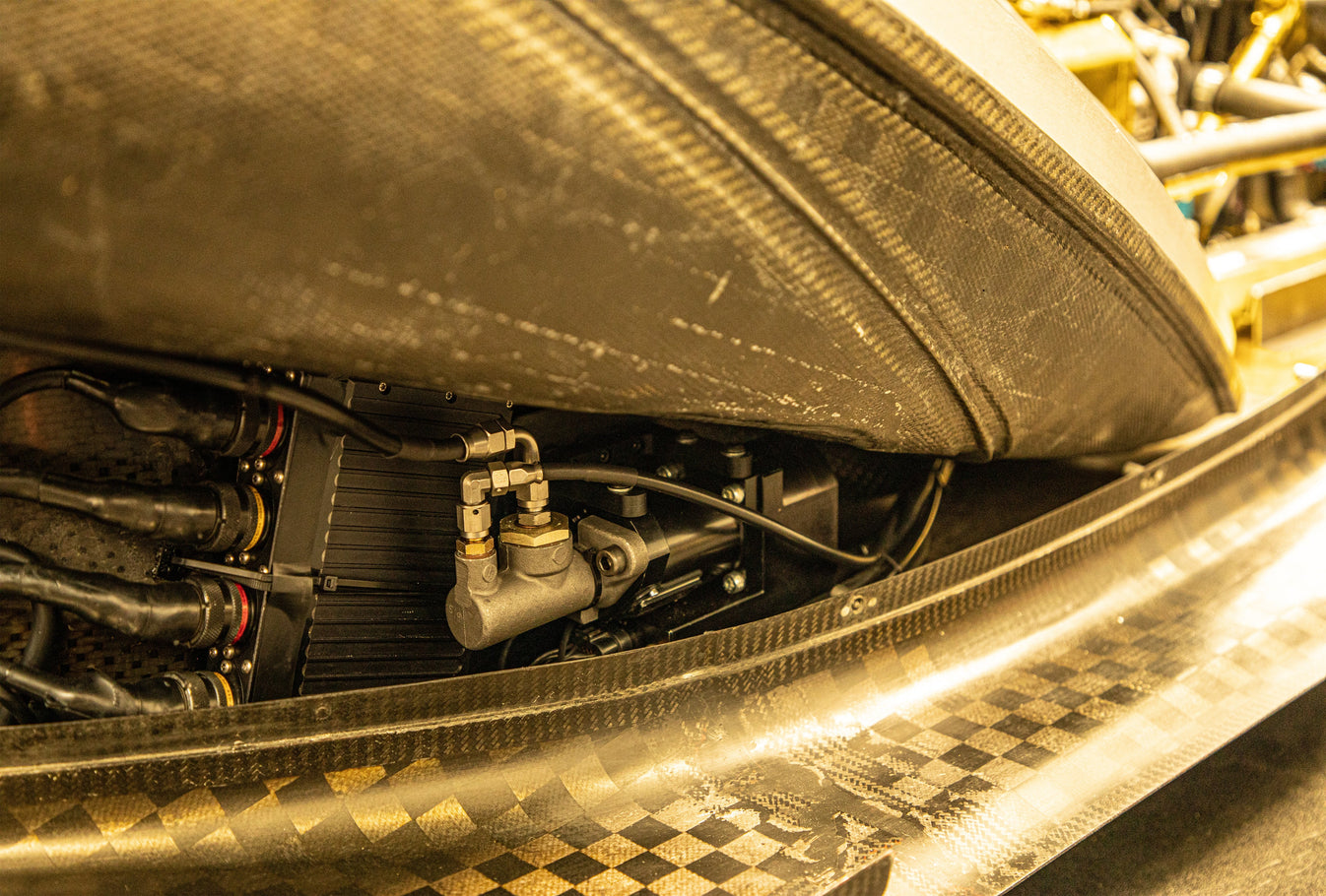 Clutch Control Unit (CCU) | Gear Control Units | Shiftec